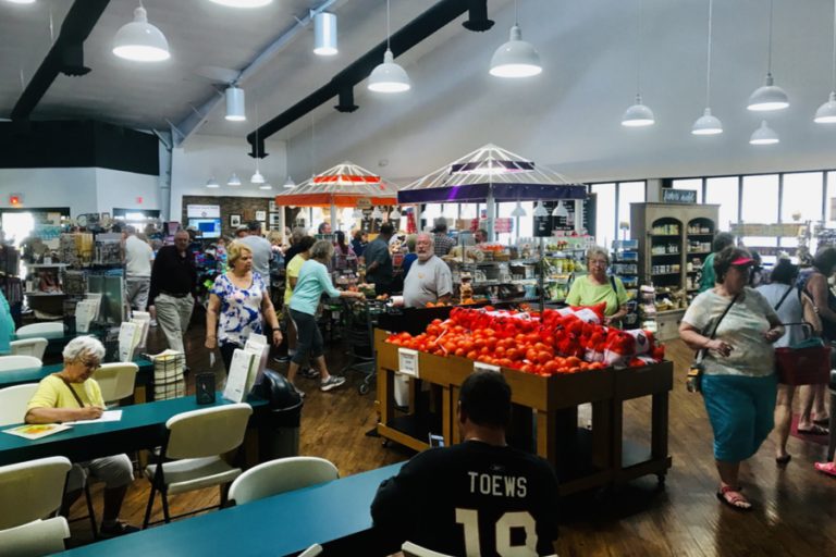 A Tasty Trip To Sun Harvest Citrus in Ft. Myers, Day 169 - Live Simple Now